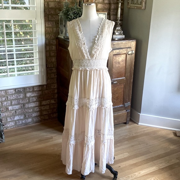 Mable | Dresses | Mable Cream Boho Sleeveless Tiered Dress Large ...